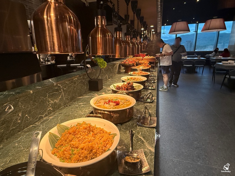 南台灣火鍋霸主《饗麻饗辣PLUS》進軍台北囉！火鍋＋Buffet吃到飽 CP值大升級一定要衝！饗麻饗辣PLUS LaLaport南港店菜色一覽 @兔貝比的菲比尋嚐